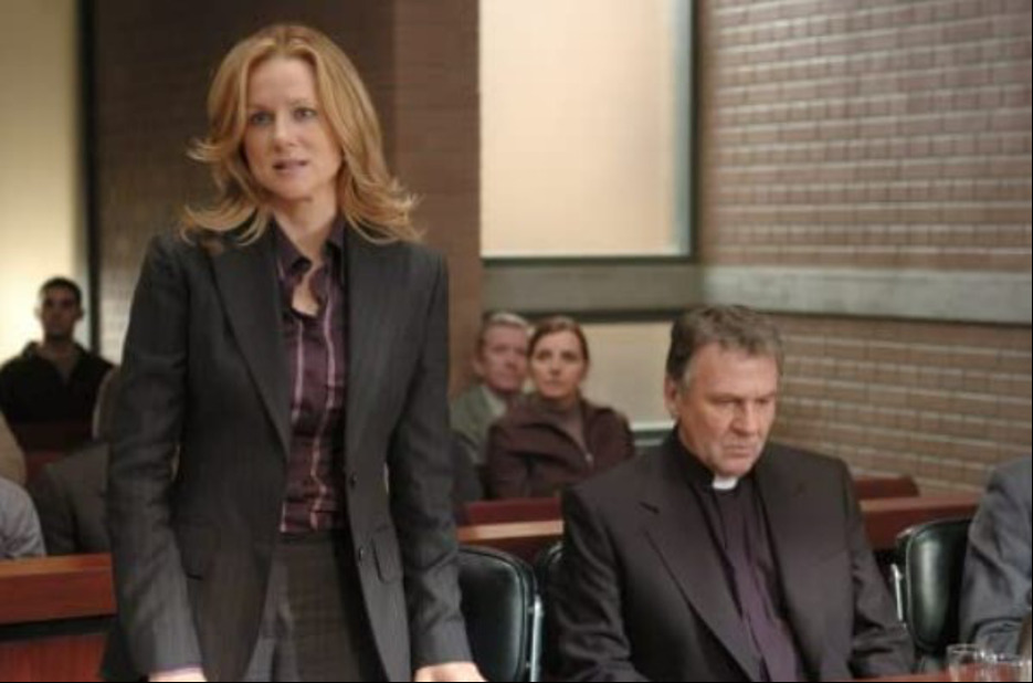 Review Film Horor The Exorcism Of Emily Rose Kisah Nyata Gadis Cantik Dirasuki 6 Iblis
